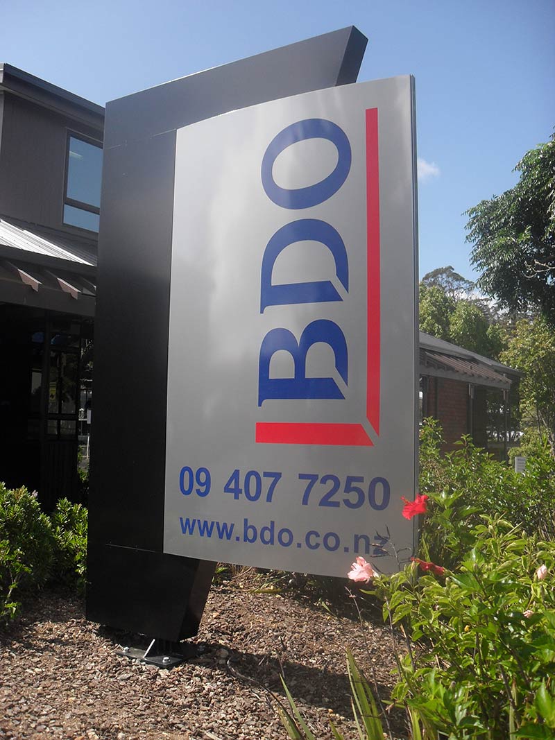 Monolith « Halvo Signs Kerikeri – Bay of Islands